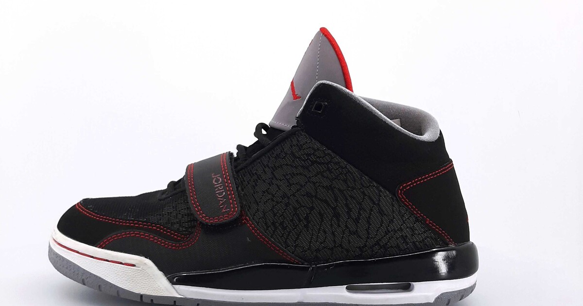 Air Jordan Flight Club 90s - Attikk