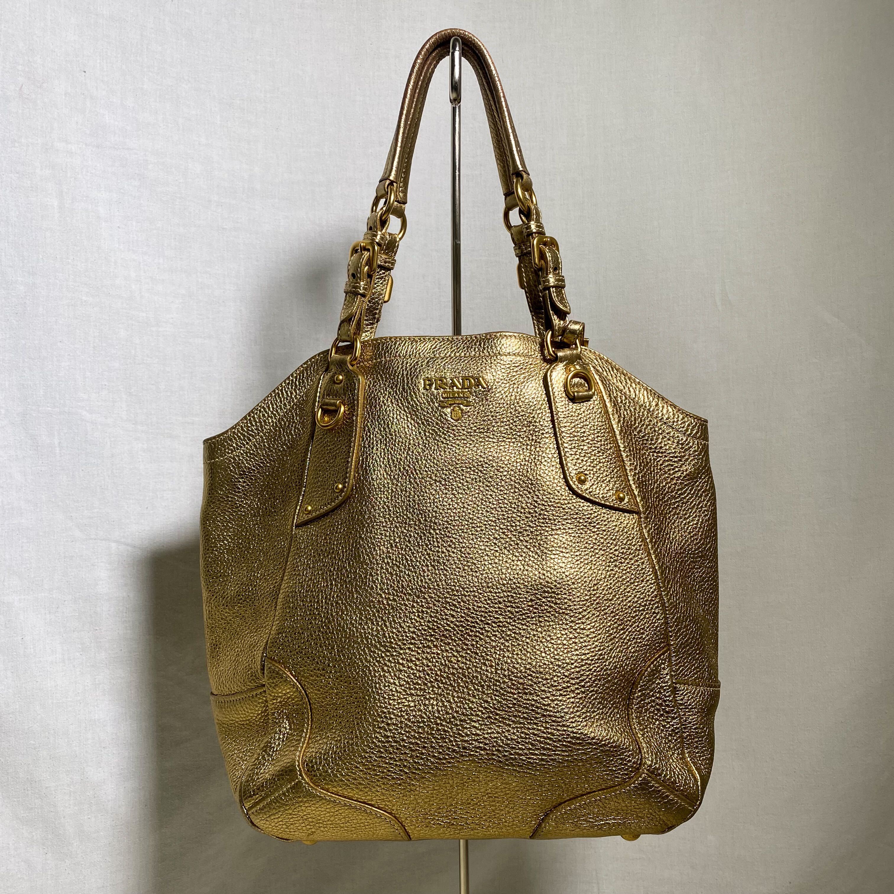 Prada Vitello Daino Metallic Gold taska - Attikk